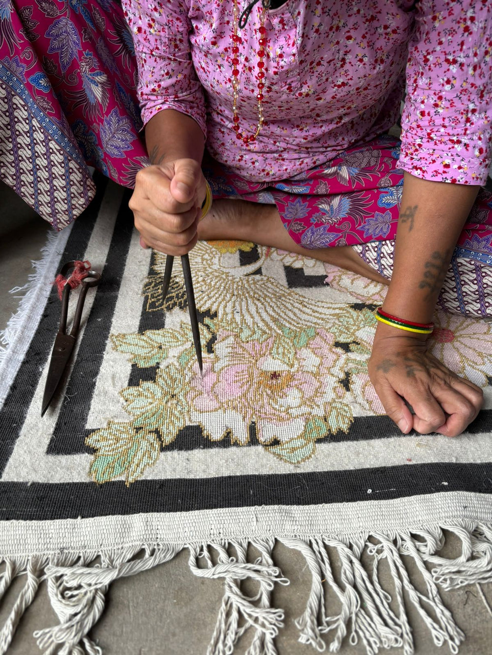 Our Custom Rug Service – Wendy Morrison